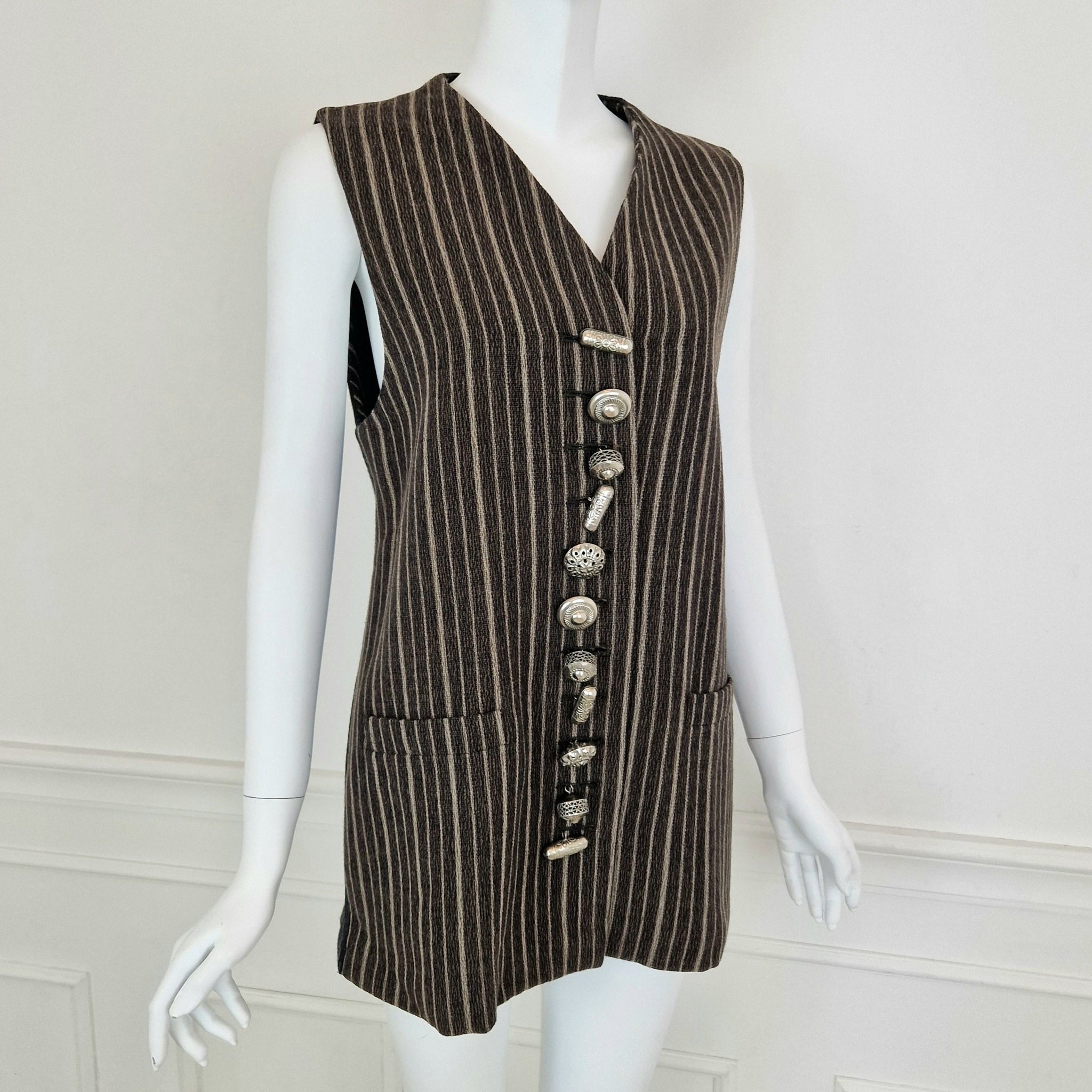 Gilet Romeo Gigli maxi bottoni – Undemocratic Vintage